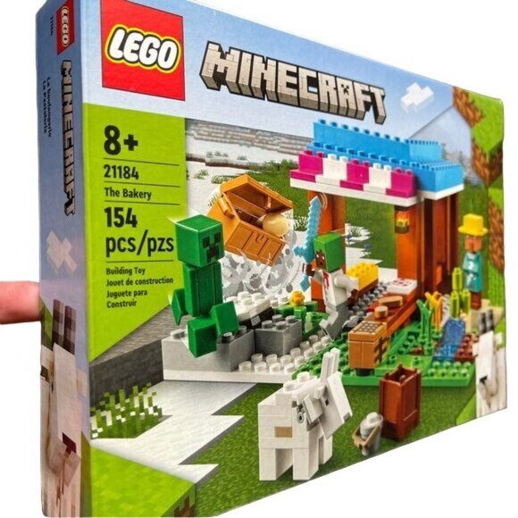 Lego | Toys | Lego Minecraft 2184 Bakery Building Set Goat Snow ...